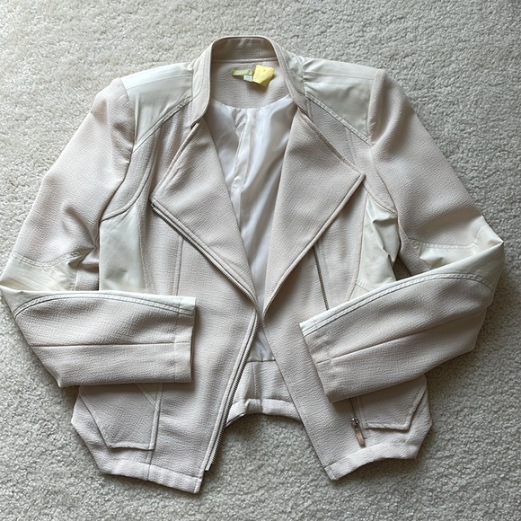 Gianni Bini | Jackets & Coats | Gianni Cream Moto Style Bomber Jacket ...